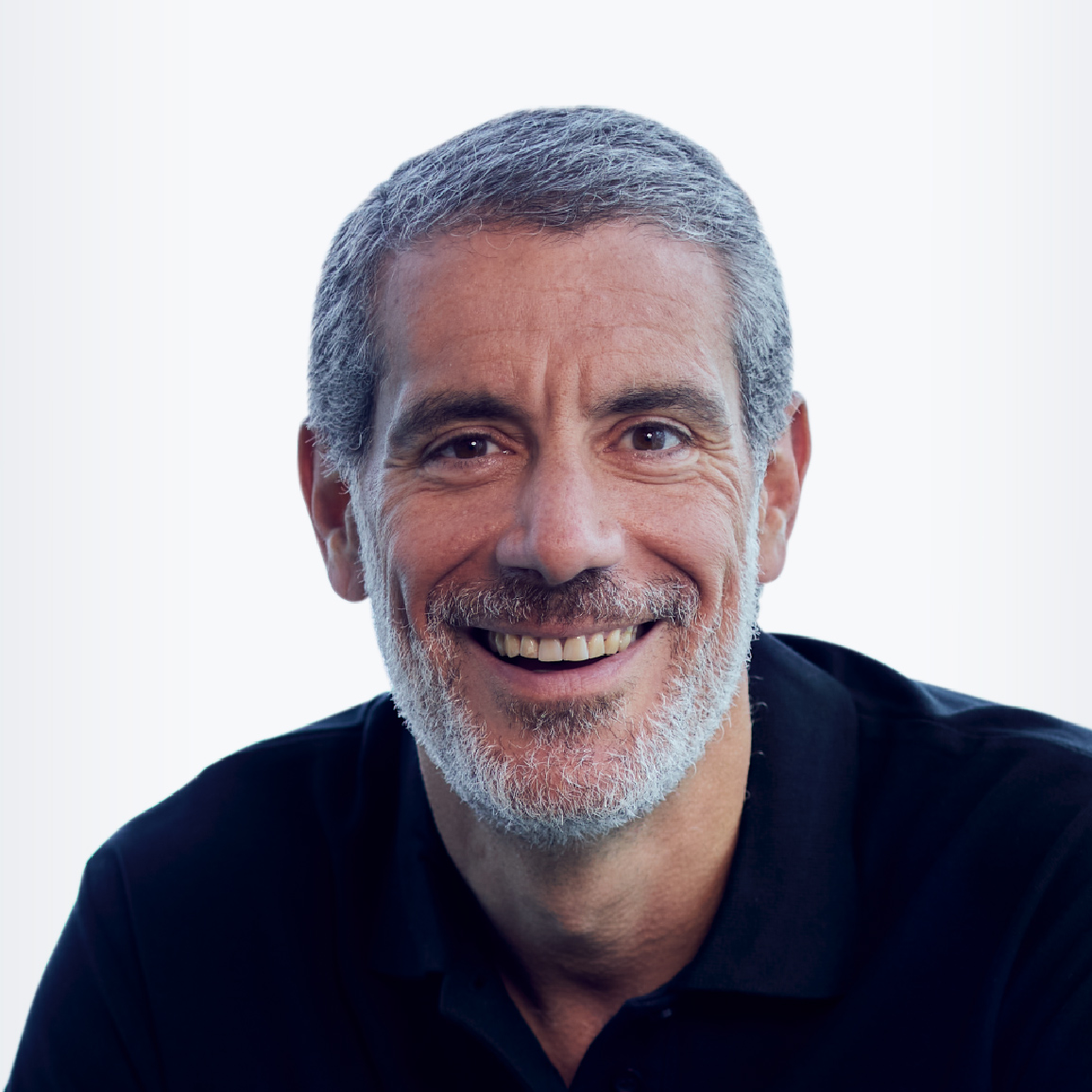 Alex Manson | Standard Chartered